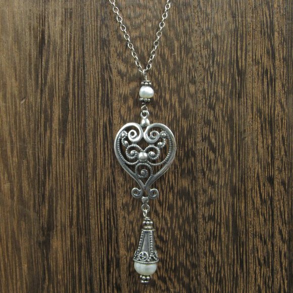 Jewelry | 18 Sterling White Pearl Heart Rustic Necklace | Poshmark